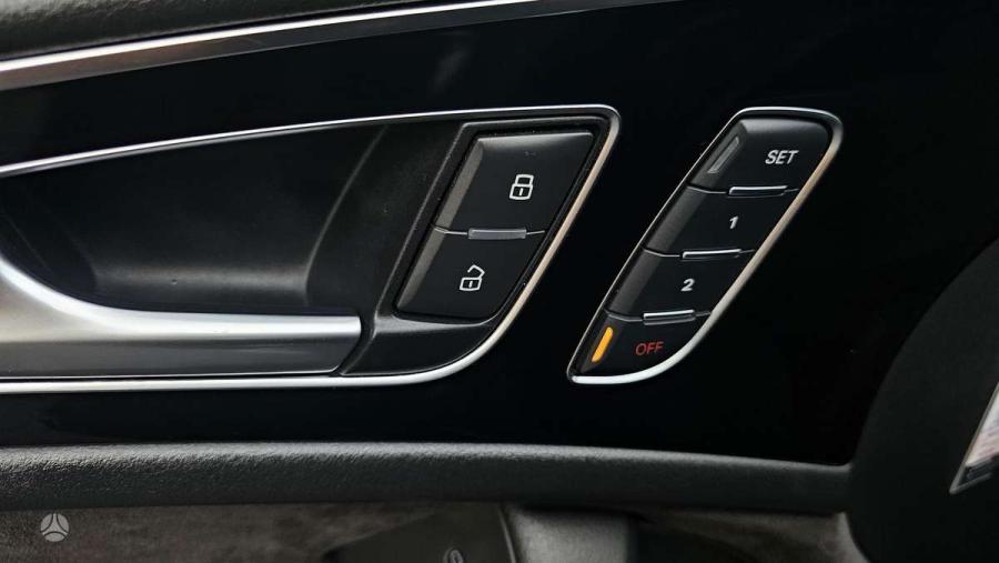 Black Audi A6 2014 in Panevezys, with an engine capacity of 2.97 L and mileage of 327 thousand km for 10999 €, photo 23 on AUTOMOTO.COM.LV