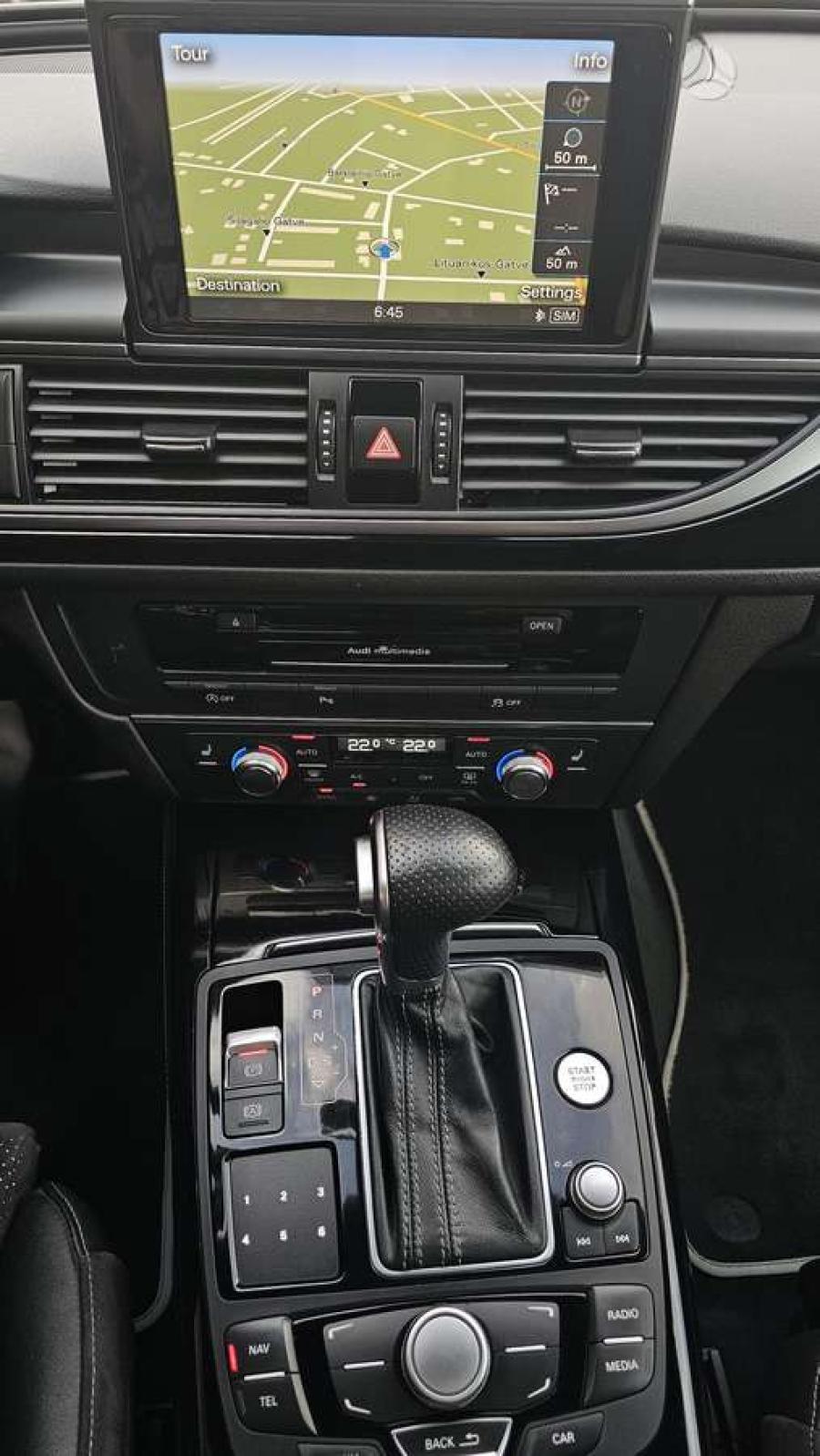 Black Audi A6 2014 in Panevezys, with an engine capacity of 2.97 L and mileage of 327 thousand km for 10999 €, photo 24 on AUTOMOTO.COM.LV