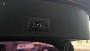 Black Audi A6 2014 in Panevezys, with an engine capacity of 2.97 L and mileage of 327 thousand km for 10999 €, photo 27 on AUTOMOTO.COM.LV