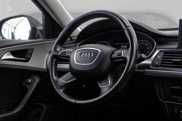 Black Audi A6 2014 in Kaunas, with an engine capacity of 2.00 L and mileage of 282 thousand km for 10390 €, photo 10 on AUTOMOTO.COM.LV