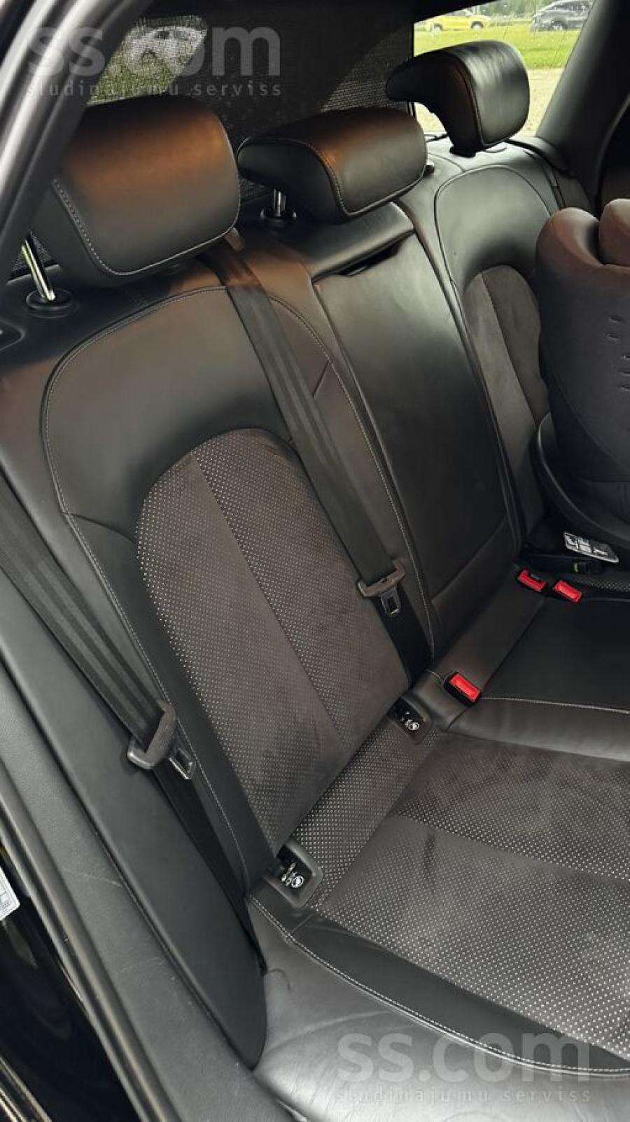 Black Audi A6 2014 in Riga, with an engine capacity of 3.00 L and mileage of 334 thousand km for 12200 €, photo 8 on AUTOMOTO.COM.LV