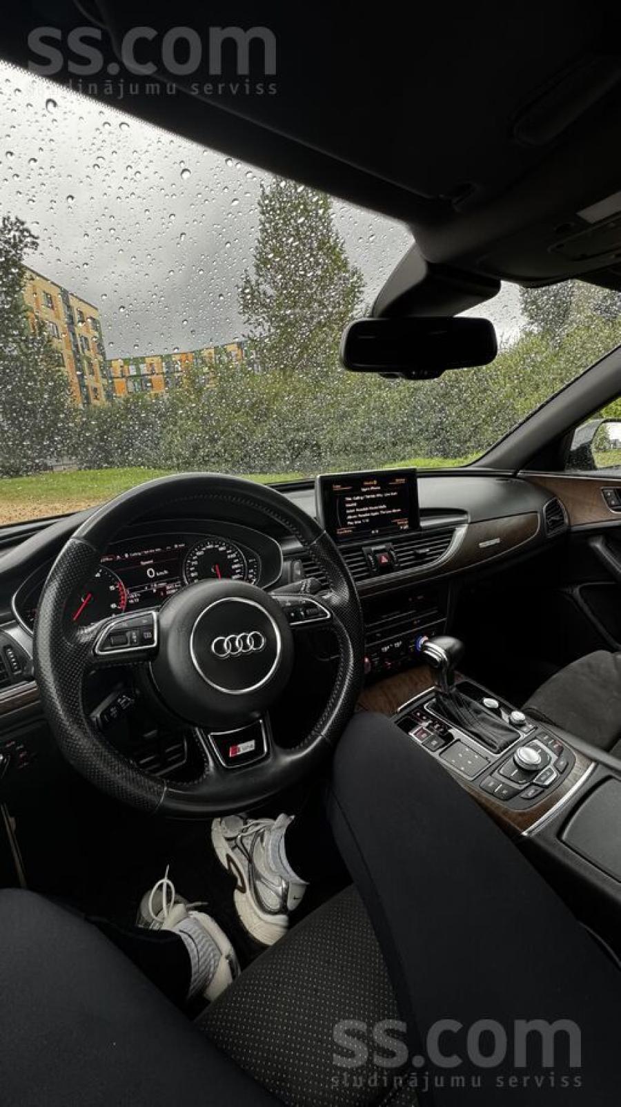 Black Audi A6 2014 in Riga, with an engine capacity of 3.00 L and mileage of 334 thousand km for 12200 €, photo 11 on AUTOMOTO.COM.LV