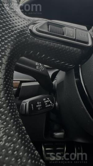 Black Audi A6 2014 in Riga, with an engine capacity of 3.00 L and mileage of 334 thousand km for 12200 €, photo 16 on AUTOMOTO.COM.LV