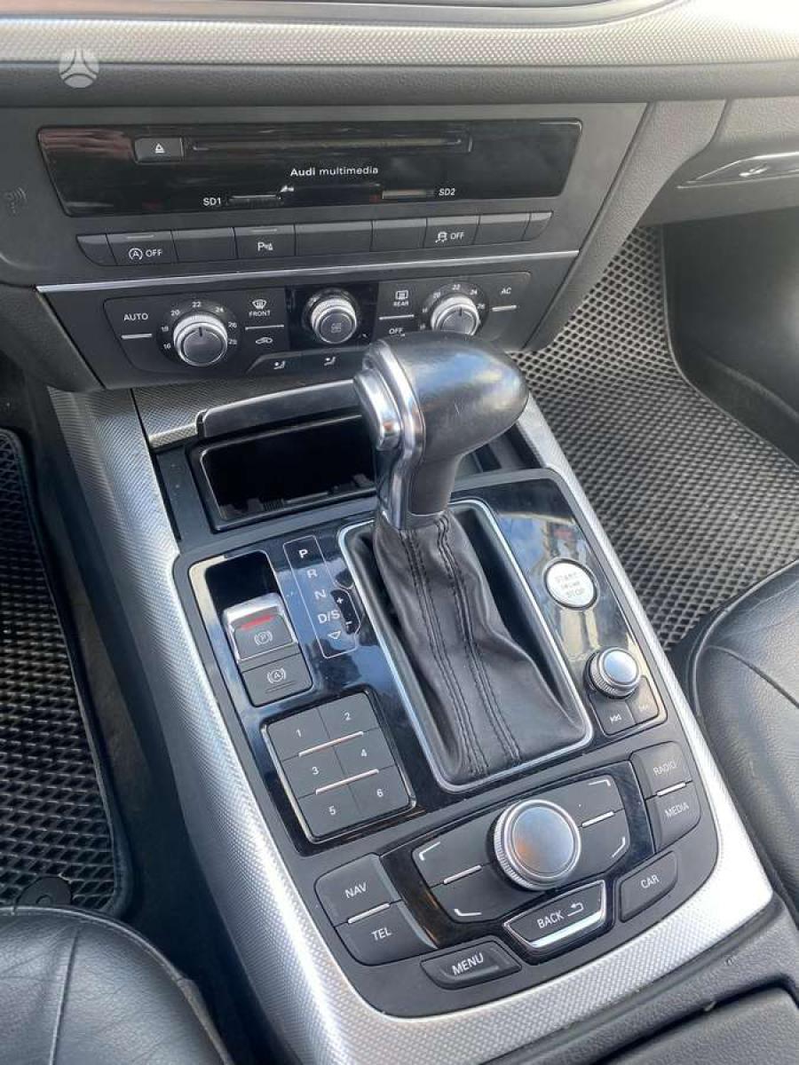 Black Audi A6 2014 in Vilnius, with an engine capacity of 2.97 L and mileage of 339 thousand km for 5899 €, photo 13 on AUTOMOTO.COM.LV