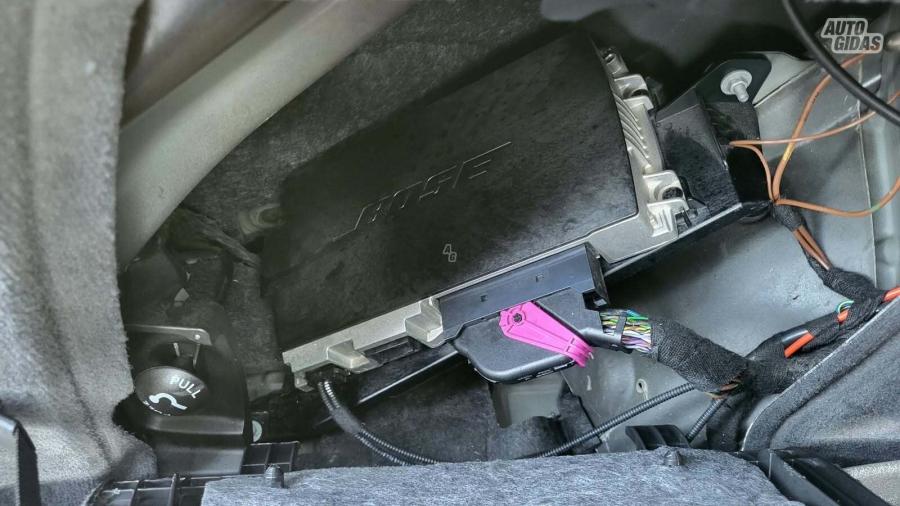 Black Audi A6 2014 in Jonava, with an engine capacity of 3.00 L and mileage of 380 thousand km for 6600 €, photo 21 on AUTOMOTO.COM.LV