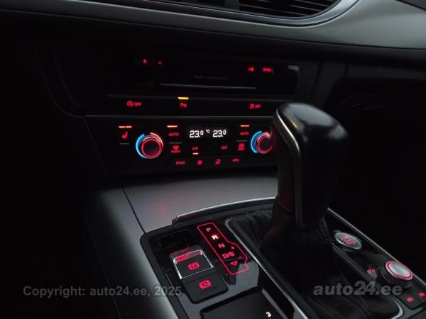 Melns Audi A6 2015 Tallina, ar dzinēja tilpumu 2.00 L un nobraukumu 208 tūkst. km par 10490 €, foto 11 vietnē AUTOMOTO.COM.LV