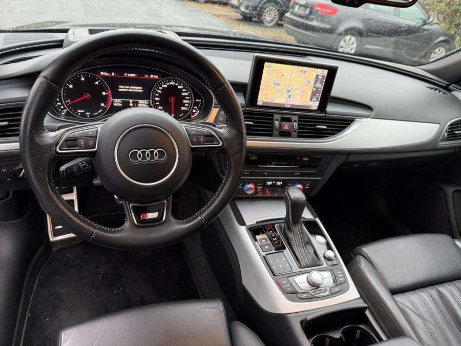 Black Audi A6 2015 in Taurage, with an engine capacity of 1.97 L and mileage of 330 thousand km for 11800 €, photo 9 on AUTOMOTO.COM.LV
