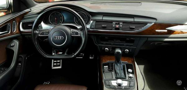 Black Audi A6 2015 in Utena, with an engine capacity of 2.97 L and mileage of 237 thousand km for 18500 €, photo 8 on AUTOMOTO.COM.LV