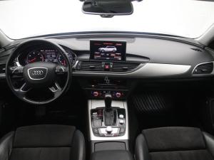 Black Audi A6 2015 in Vilnius, with an engine capacity of 3.00 L and mileage of 281 thousand km for 12899 €, photo 2 on AUTOMOTO.COM.LV