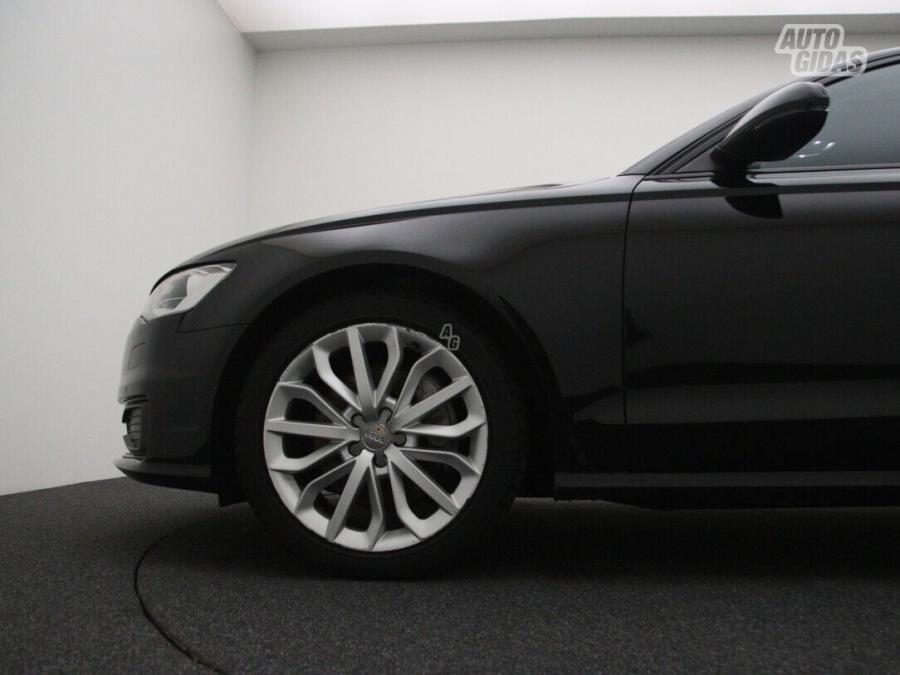 Black Audi A6 2015 in Vilnius, with an engine capacity of 3.00 L and mileage of 281 thousand km for 12899 €, photo 28 on AUTOMOTO.COM.LV