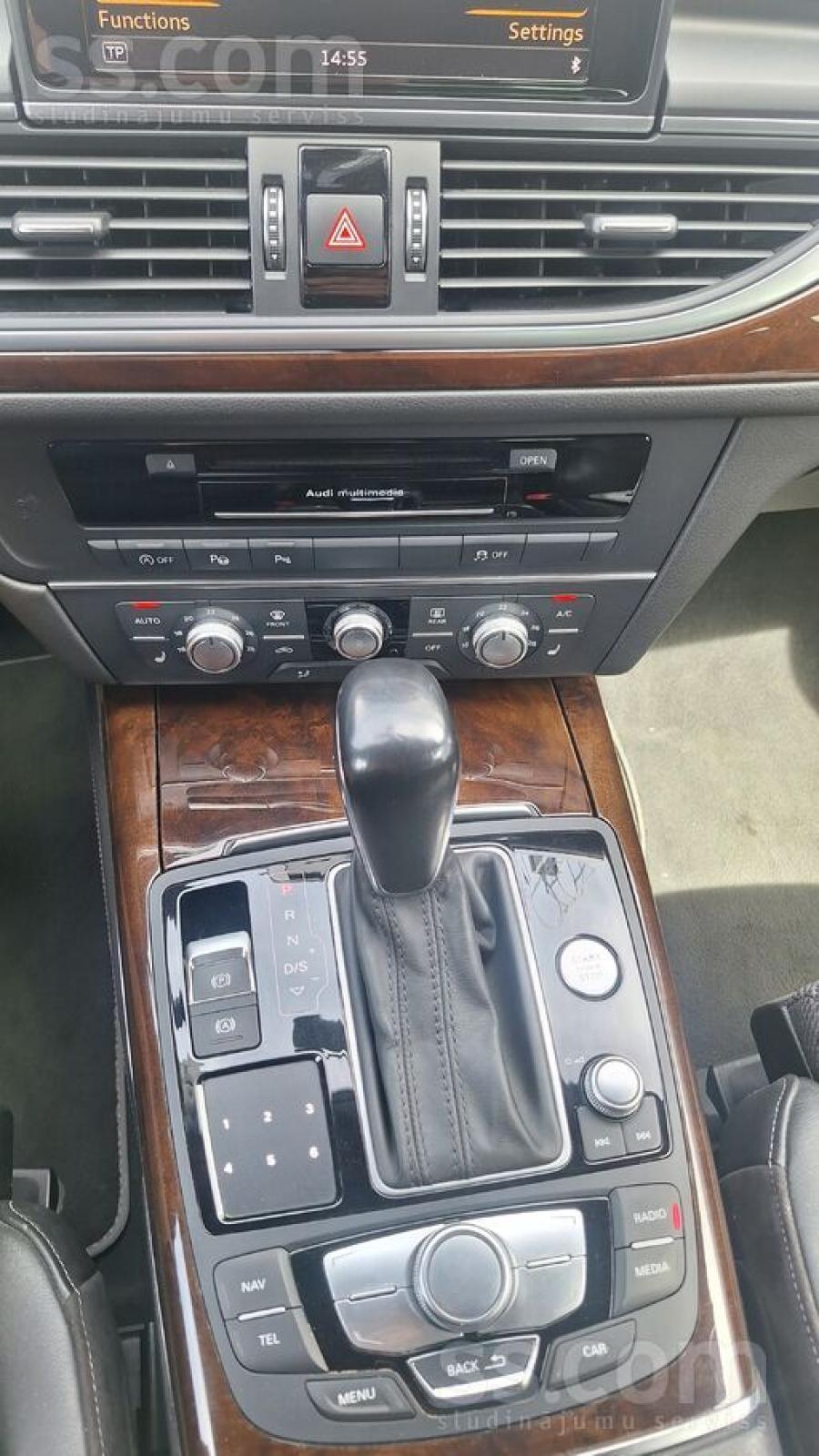 Black Audi A6 2015 in Riga, with an engine capacity of 3.00 L and mileage of 197 thousand km for 15000 €, photo 15 on AUTOMOTO.COM.LV