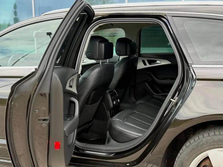 Black Audi A6 2015 in Rezekne, with an engine capacity of 3.00 L and mileage of 359 thousand km for 10490 €, photo 14 on AUTOMOTO.COM.LV