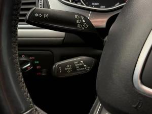 Black Audi A6 2015 in Rezekne, with an engine capacity of 3.00 L and mileage of 359 thousand km for 10490 €, photo 21 on AUTOMOTO.COM.LV