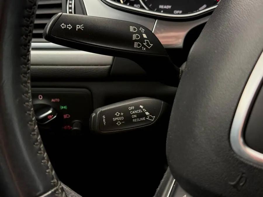 Black Audi A6 2015 in Rezekne, with an engine capacity of 3.00 L and mileage of 359 thousand km for 10490 €, photo 21 on AUTOMOTO.COM.LV