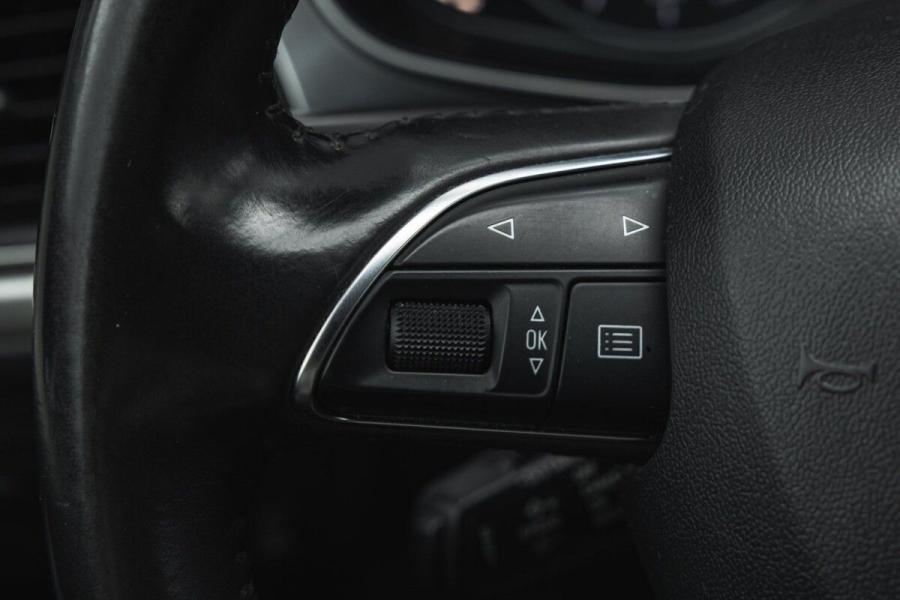 Black Audi A6 2015 in Ventspils, with an engine capacity of 3.00 L and mileage of 296 thousand km for 12150 €, photo 20 on AUTOMOTO.COM.LV