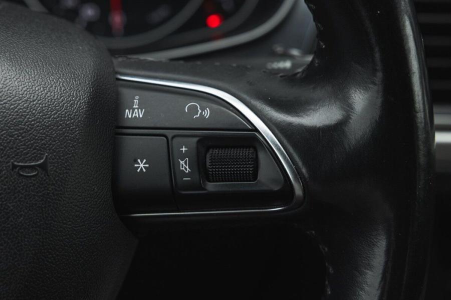 Black Audi A6 2015 in Ventspils, with an engine capacity of 3.00 L and mileage of 296 thousand km for 12150 €, photo 21 on AUTOMOTO.COM.LV
