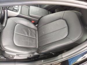 Black Audi A6 2015 in Kaunas, with an engine capacity of 2.00 L and mileage of 220 thousand km for 11200 €, photo 15 on AUTOMOTO.COM.LV