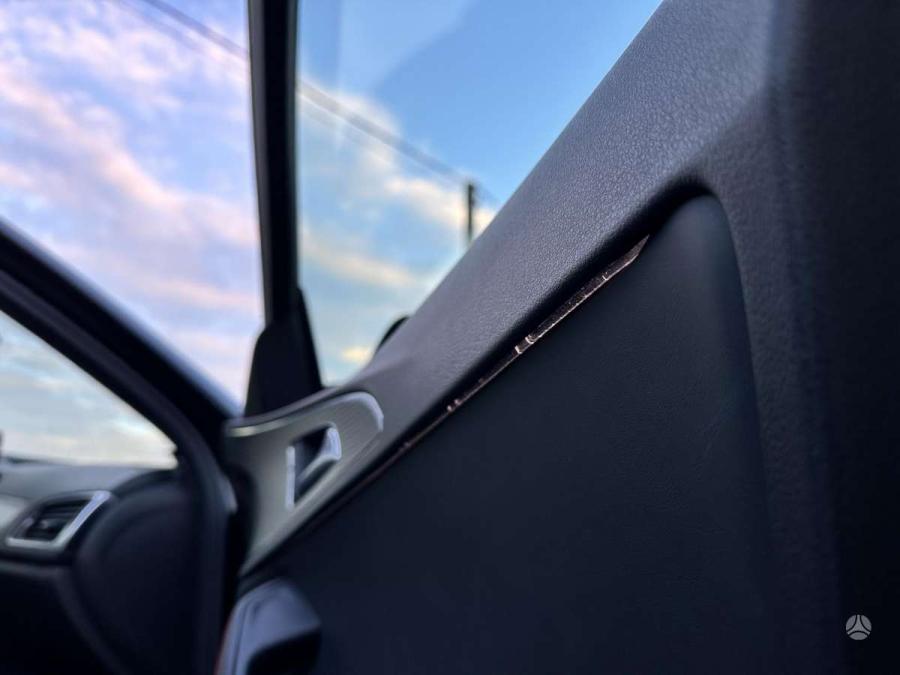 Melns Audi A6 2015 Viļņa, ar dzinēja tilpumu 2.97 L un nobraukumu 300 tūkst. km par 17999 €, foto 20 vietnē AUTOMOTO.COM.LV