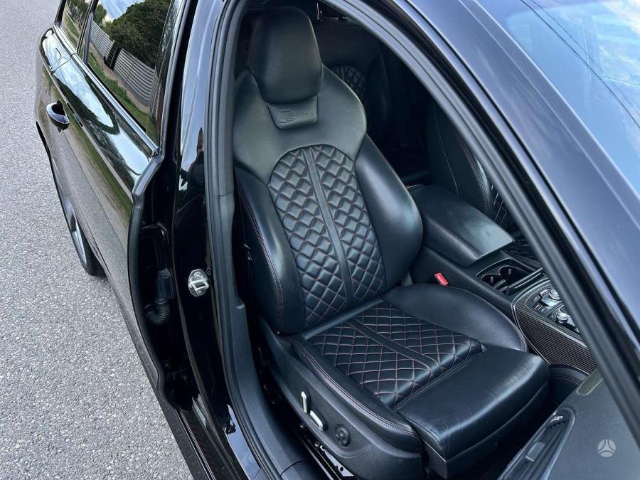 Melns Audi A6 2015 Viļņa, ar dzinēja tilpumu 2.97 L un nobraukumu 300 tūkst. km par 17999 €, foto 22 vietnē AUTOMOTO.COM.LV