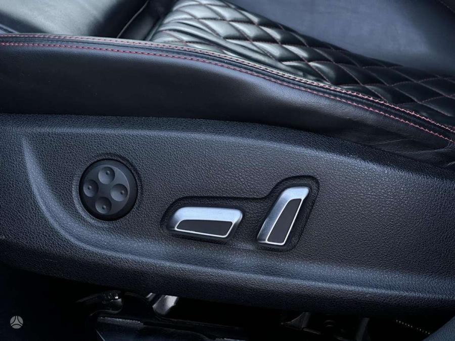 Melns Audi A6 2015 Viļņa, ar dzinēja tilpumu 2.97 L un nobraukumu 300 tūkst. km par 17999 €, foto 36 vietnē AUTOMOTO.COM.LV