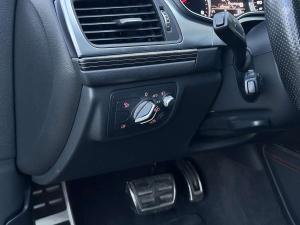 Melns Audi A6 2015 Viļņa, ar dzinēja tilpumu 2.97 L un nobraukumu 300 tūkst. km par 17999 €, foto 40 vietnē AUTOMOTO.COM.LV
