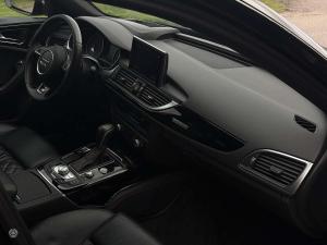 Black Audi A6 2015 in Vilnius, with an engine capacity of 2.97 L and mileage of 249 thousand km for 18450 €, photo 9 on AUTOMOTO.COM.LV