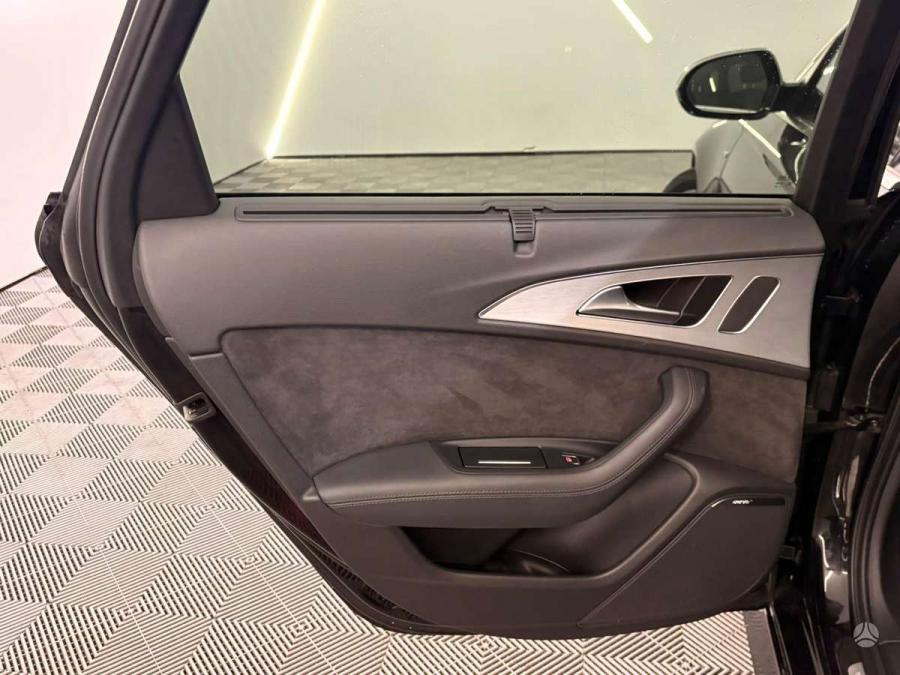 Black Audi A6 2015 in Marijampole, with an engine capacity of 2.97 L and mileage of 244 thousand km for 18950 €, photo 21 on AUTOMOTO.COM.LV