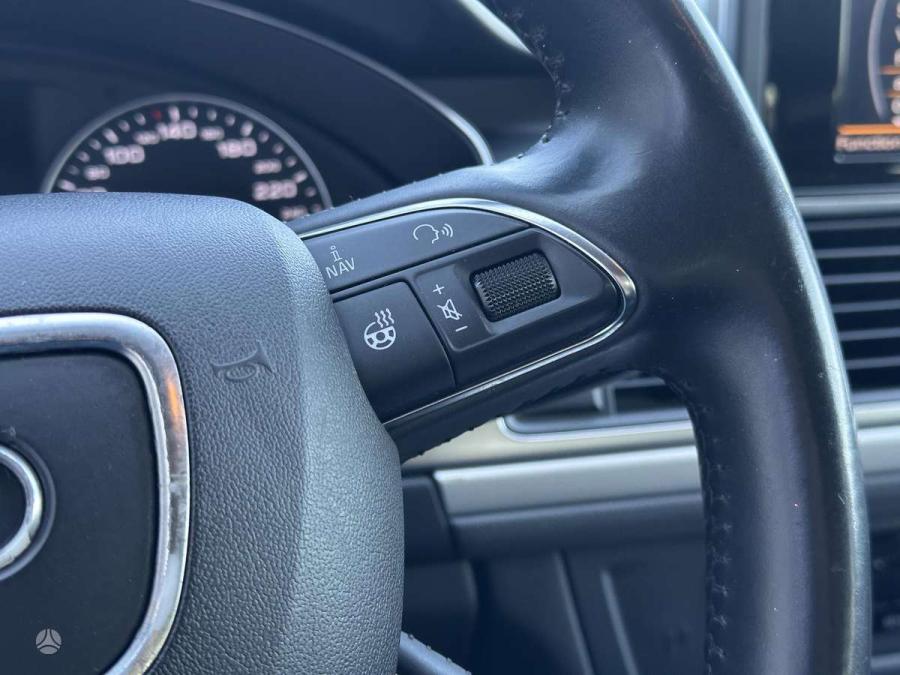 Melns Audi A6 2015 Viļņa, ar dzinēja tilpumu 1.97 L un nobraukumu 275 tūkst. km par 12300 €, foto 17 vietnē AUTOMOTO.COM.LV