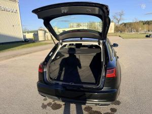 Black Audi A6 2015 in Ukmerge, with an engine capacity of 1.97 L and mileage of 261 thousand km for 11399 €, photo 4 on AUTOMOTO.COM.LV
