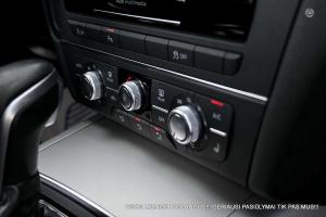 Black Audi A6 2015 in Kretinga, with an engine capacity of 1.97 L and mileage of 245 thousand km for 11899 €, photo 28 on AUTOMOTO.COM.LV