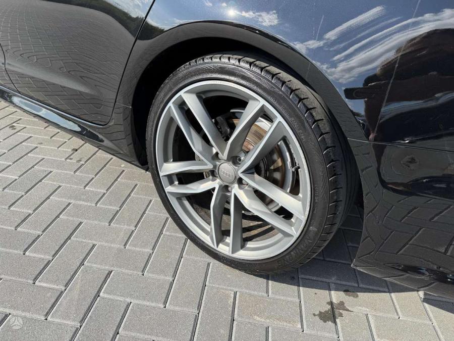 Black Audi A6 2015 in Telschi, with an engine capacity of 1.97 L and mileage of 226 thousand km for 13500 €, photo 14 on AUTOMOTO.COM.LV