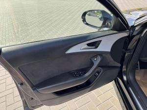 Black Audi A6 2015 in Telschi, with an engine capacity of 1.97 L and mileage of 226 thousand km for 13500 €, photo 20 on AUTOMOTO.COM.LV