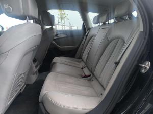 Black Audi A6 2015 in Vilnius, with an engine capacity of 2.97 L and mileage of 241 thousand km for 11500 €, photo 13 on AUTOMOTO.COM.LV