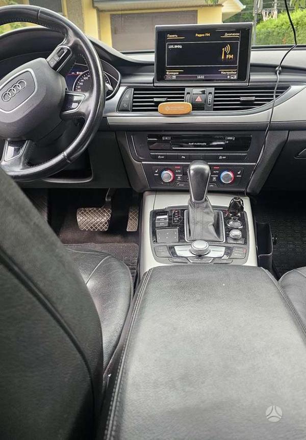 Black Audi A6 2015 in Kaunas, with an engine capacity of 1.97 L and mileage of 292 thousand km for 10700 €, photo 10 on AUTOMOTO.COM.LV