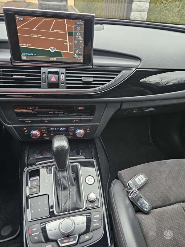 Black Audi A6 2016 in Ukmerge, with an engine capacity of 1.97 L and mileage of 243 thousand km for 12500 €, photo 4 on AUTOMOTO.COM.LV