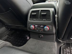 Black Audi A6 2016 in Vilnius, with an engine capacity of 3.00 L and mileage of 227 thousand km for 13900 €, photo 28 on AUTOMOTO.COM.LV