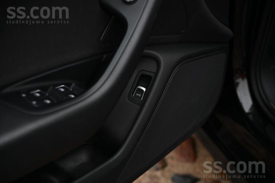 Black Audi A6 2016 in Jelgava, with an engine capacity of 2.00 L and mileage of 255 thousand km for 12000 €, photo 18 on AUTOMOTO.COM.LV