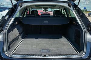 Black Audi A6 2016 in Marijampole, with an engine capacity of 2.97 L and mileage of 255 thousand km for 15250 €, photo 15 on AUTOMOTO.COM.LV