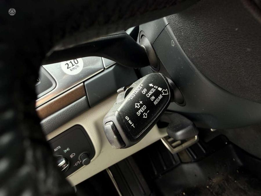 Black Audi A6 2016 in Kaunas, with an engine capacity of 2.97 L and mileage of 300 thousand km for 9350 €, photo 8 on AUTOMOTO.COM.LV