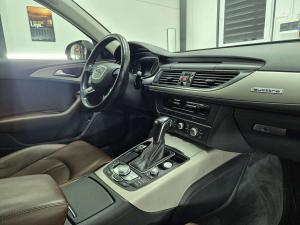 Black Audi A6 2016 in Utena, with an engine capacity of 1.97 L and mileage of 280 thousand km for 13990 €, photo 15 on AUTOMOTO.COM.LV