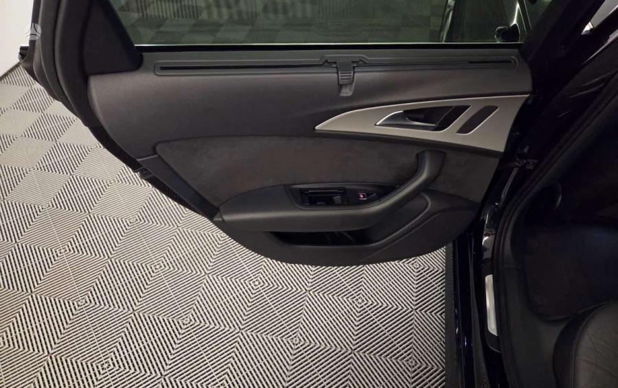 Melns Audi A6 2016 Marijampole, ar dzinēja tilpumu 1.97 L un nobraukumu 292 tūkst. km par 15600 €, foto 28 vietnē AUTOMOTO.COM.LV