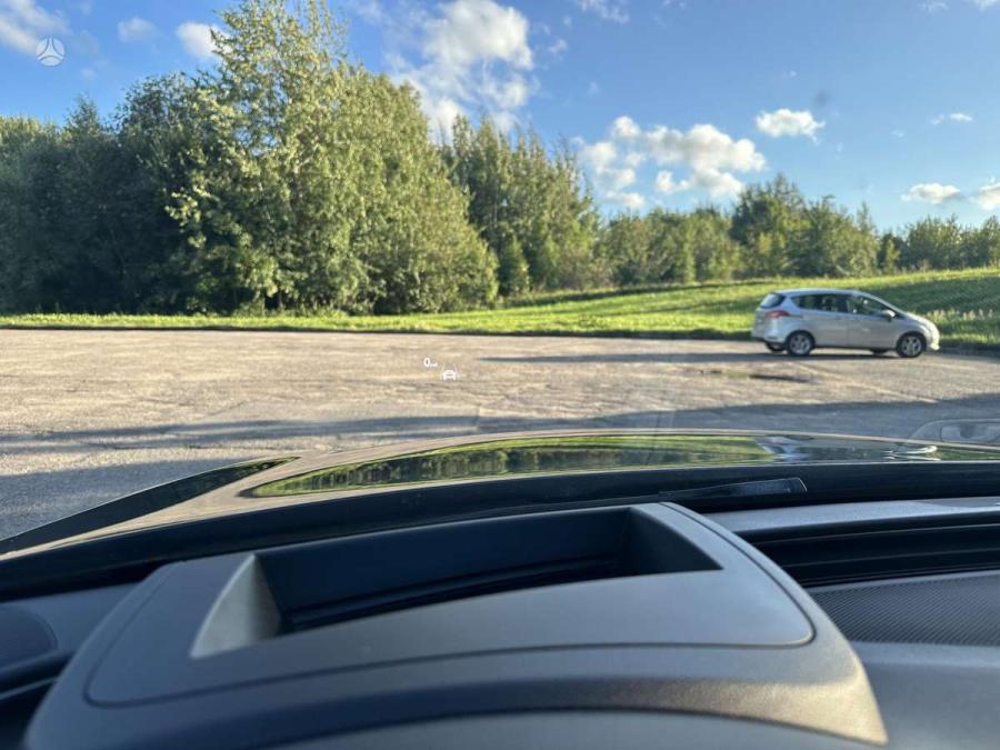 Black Audi A6 2016 in Kaunas, with an engine capacity of 2.97 L and mileage of 268 thousand km for 15900 €, photo 13 on AUTOMOTO.COM.LV