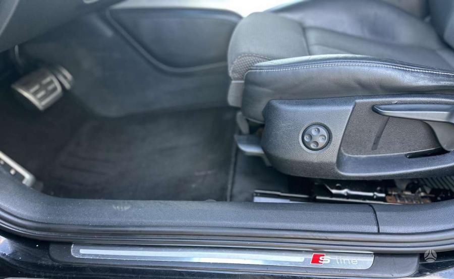 Black Audi A6 2016 in Kaunas, with an engine capacity of 2.97 L and mileage of 268 thousand km for 15900 €, photo 15 on AUTOMOTO.COM.LV