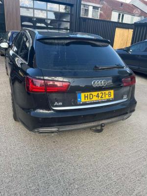 Black Audi A6 2016 in Vilnius, with an engine capacity of 1.97 L and mileage of 455 thousand km for 6000 €, photo 5 on AUTOMOTO.COM.LV