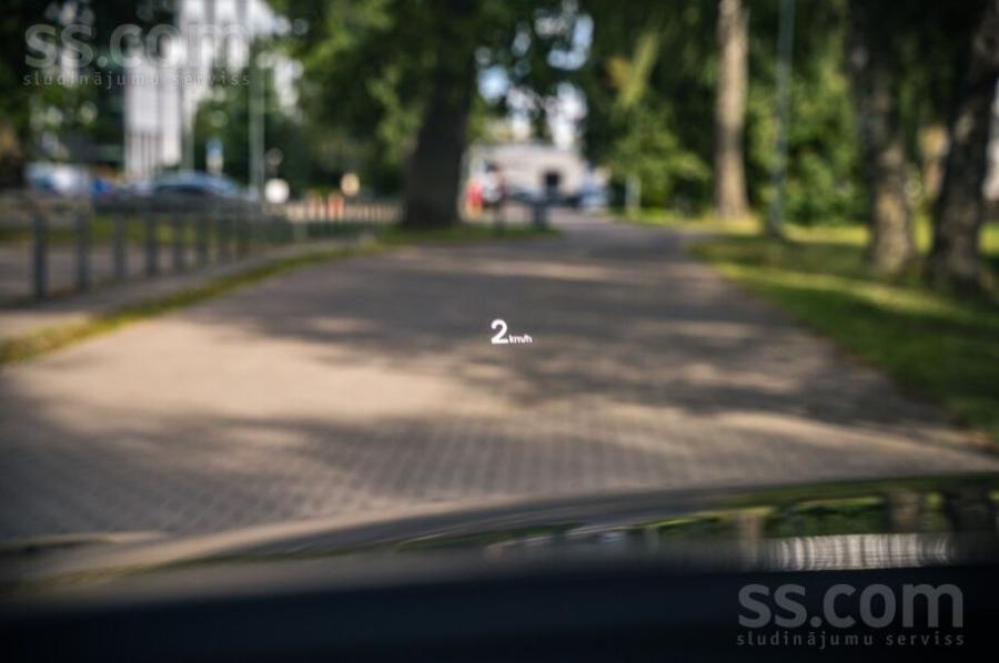 Black Audi A6 2016 in Riga, with an engine capacity of 3.00 L and mileage of 179 thousand km for 14990 €, photo 25 on AUTOMOTO.COM.LV
