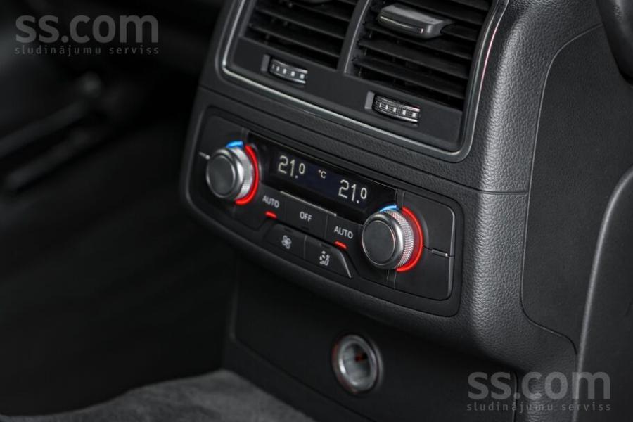 Black Audi A6 2017 in Riga, with an engine capacity of 3.00 L and mileage of 203 thousand km for 22950 €, photo 13 on AUTOMOTO.COM.LV