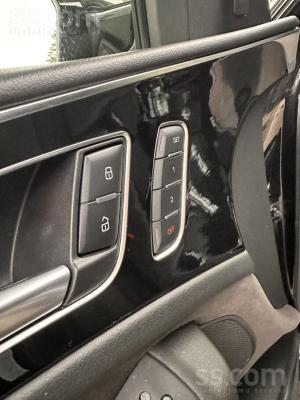 Melns Audi A6 2017 Rīga, ar dzinēja tilpumu 3.00 L un nobraukumu 214 tūkst. km par 14700 €, foto 24 vietnē AUTOMOTO.COM.LV