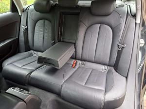 Black Audi A6 2017 in Vilnius, with an engine capacity of 1.97 L and mileage of 289 thousand km for 12150 €, photo 14 on AUTOMOTO.COM.LV