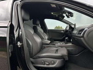 Melns Audi A6 2017 Viļņa, ar dzinēja tilpumu 2.97 L un nobraukumu 220 tūkst. km par 18350 €, foto 18 vietnē AUTOMOTO.COM.LV