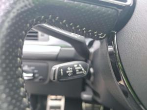 Black Audi A6 2017 in Vilnius, with an engine capacity of 2.00 L and mileage of 260 thousand km for 13900 €, photo 21 on AUTOMOTO.COM.LV